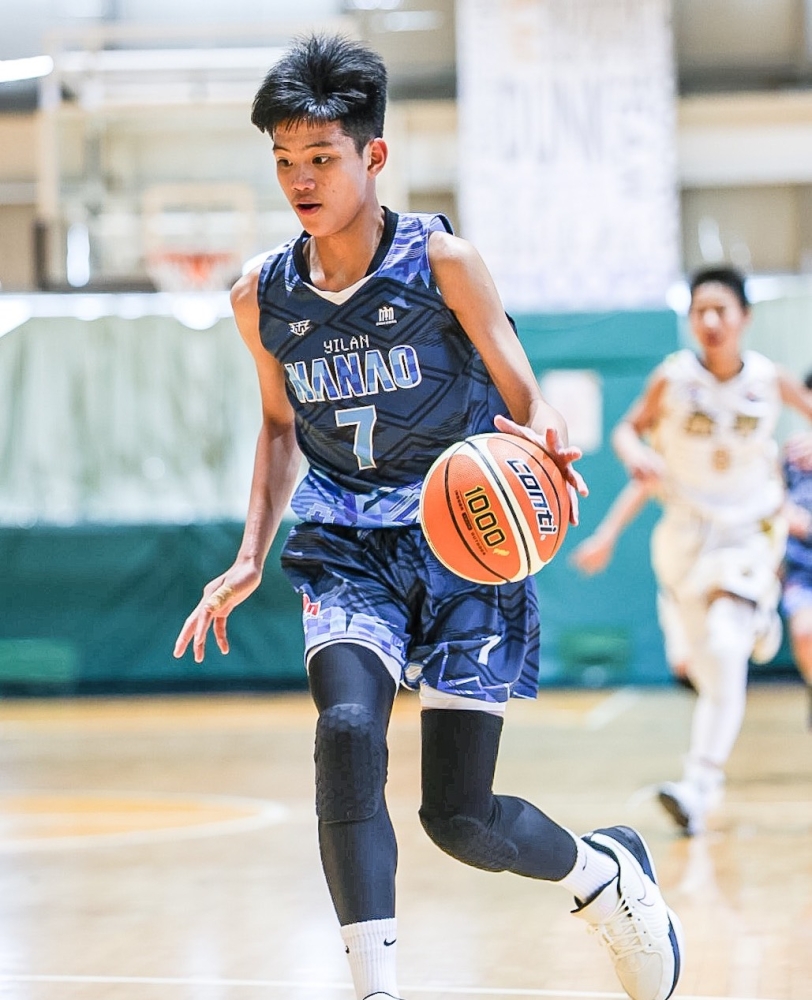 EBL》新科JHBL冠軍賽MVP王以勒有弟接棒 南澳國小「一哥」王以結將進豪門金華逐夢 - 籃球 - 敢動傳媒 Braveathlete