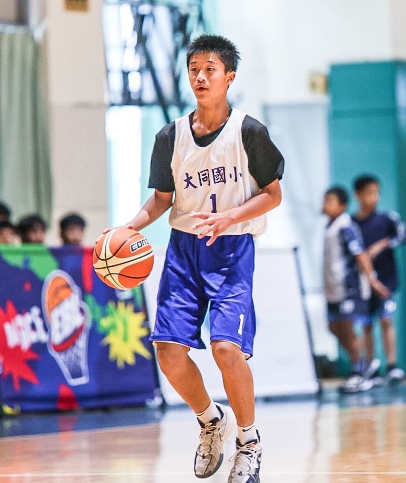EBL》銘傳男女籃JHBL乙級雙冠 金牌軍8人出身碇內國小 學弟簡維嵩陳瑋頡將進銘傳承傳 - 籃球 - 敢動傳媒 Braveathlete