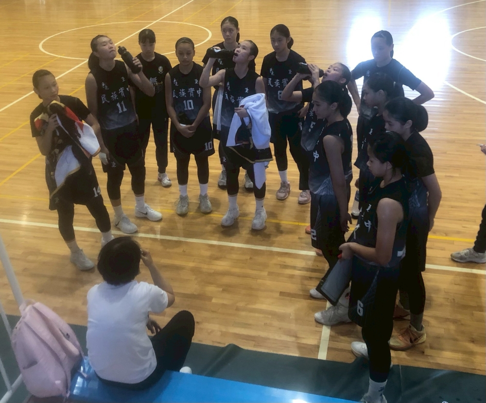 VEGA盃 》民族展現尋求JHBL六連霸戰力 大倫183素人吳品妤嘗鮮小有味 地主大成待客軍賓至如歸 - 籃球 - 敢動傳媒 Braveathlete