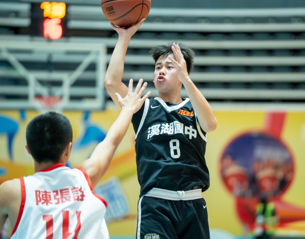 JHBL》變味冠軍賽 金華轟132分贏62分第8冠 王以勒MVP - 籃球 - 敢動傳媒 Braveathlete