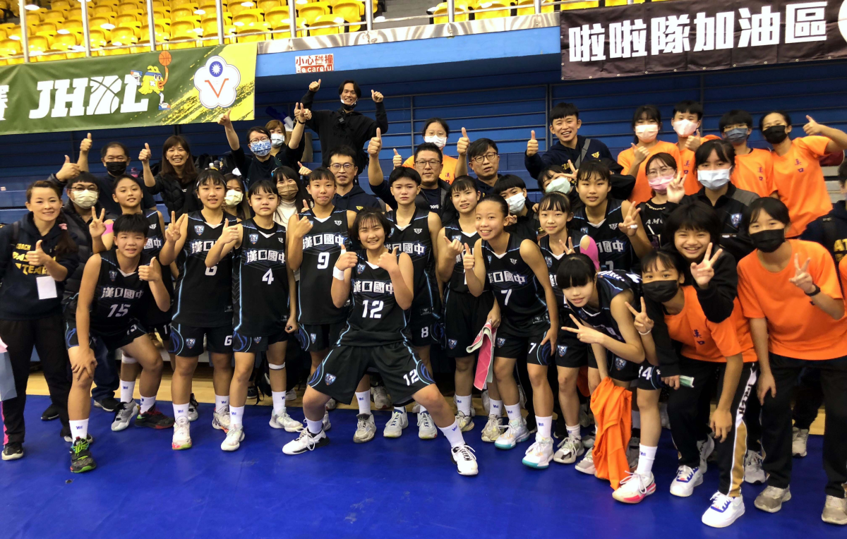 JHBL》「板凳奇兵」張嘉思JHBL嘗鮮2.1秒準絕殺 林妘榛大三元漢口8強有望 - 籃球 - 敢動傳媒 Braveathlete