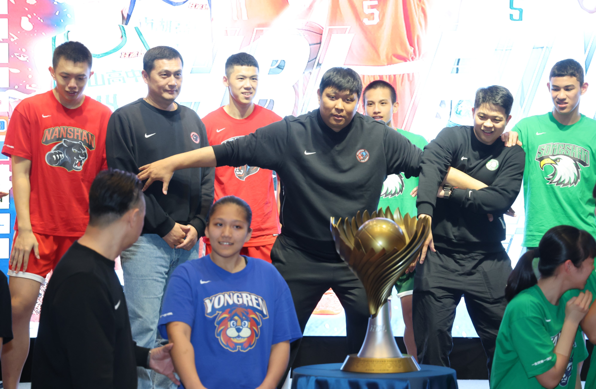 HBL》光復拱莊立安拚冠軍賽MVP新人王 連霸「南山柯瑞」說不 松山3朝元老查傑將旅美 - 籃球 - 敢動傳媒 Braveathlete